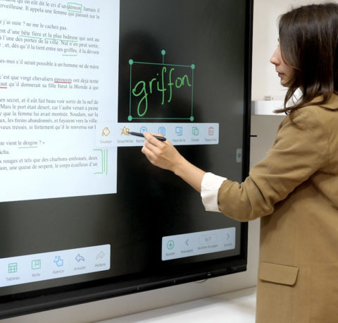 Smart Interactive whiteboard for Office, Entreprise & Home